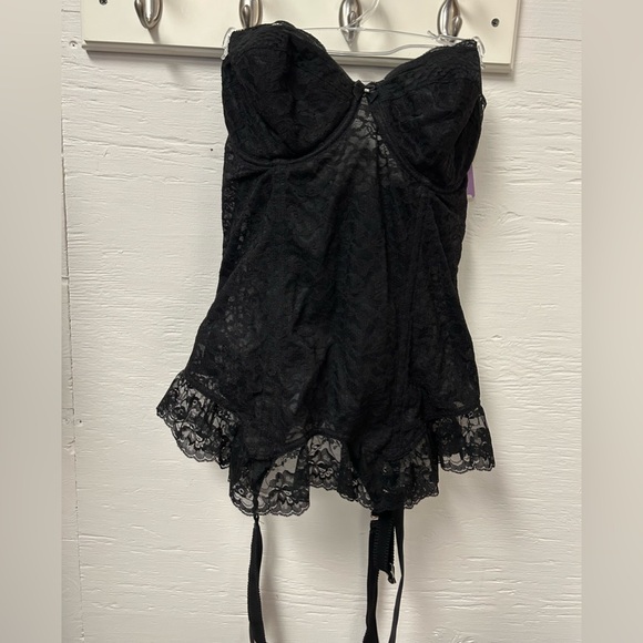Goddess | Intimates & Sleepwear | New Vintage Goddess Lace Strapless ...